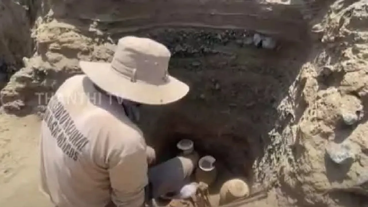 800 ஆண்டுகள் பழமையான 30 கல்லறைகள் கண்டுபிடிப்பு - Tamil Australian